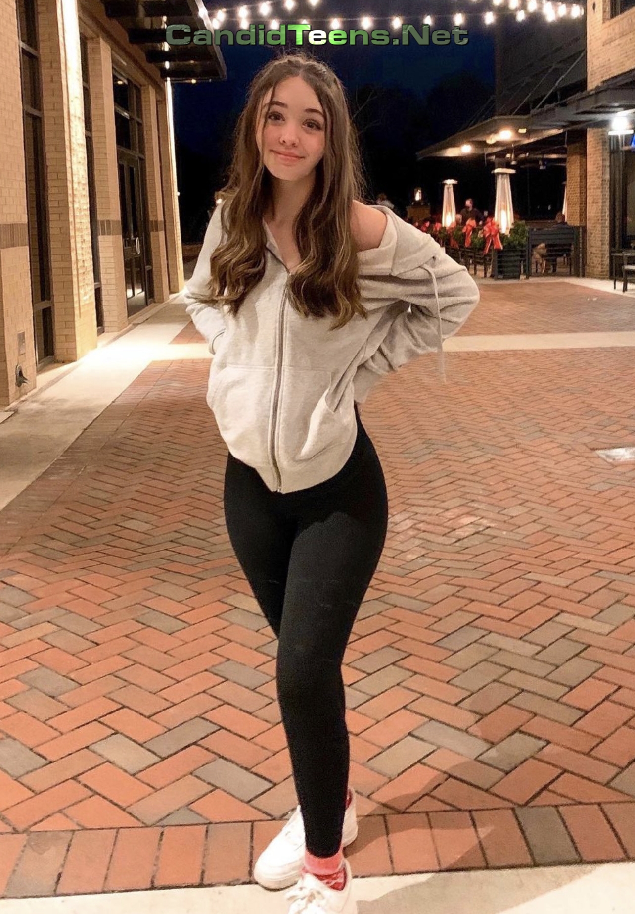 Cute & sexy insta teenage girl - Candid Teens