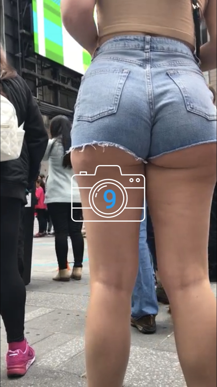 Short Shorts Candid Teens