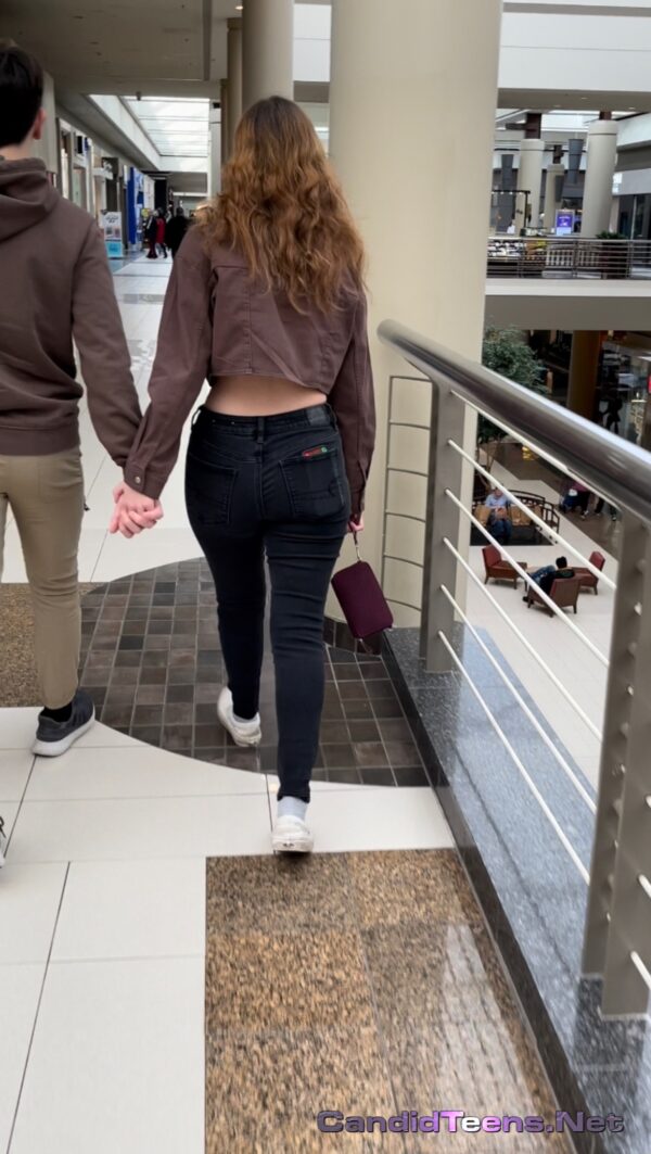 Tight Jeans Candid Ass Couple Girl Busted Candid Teens