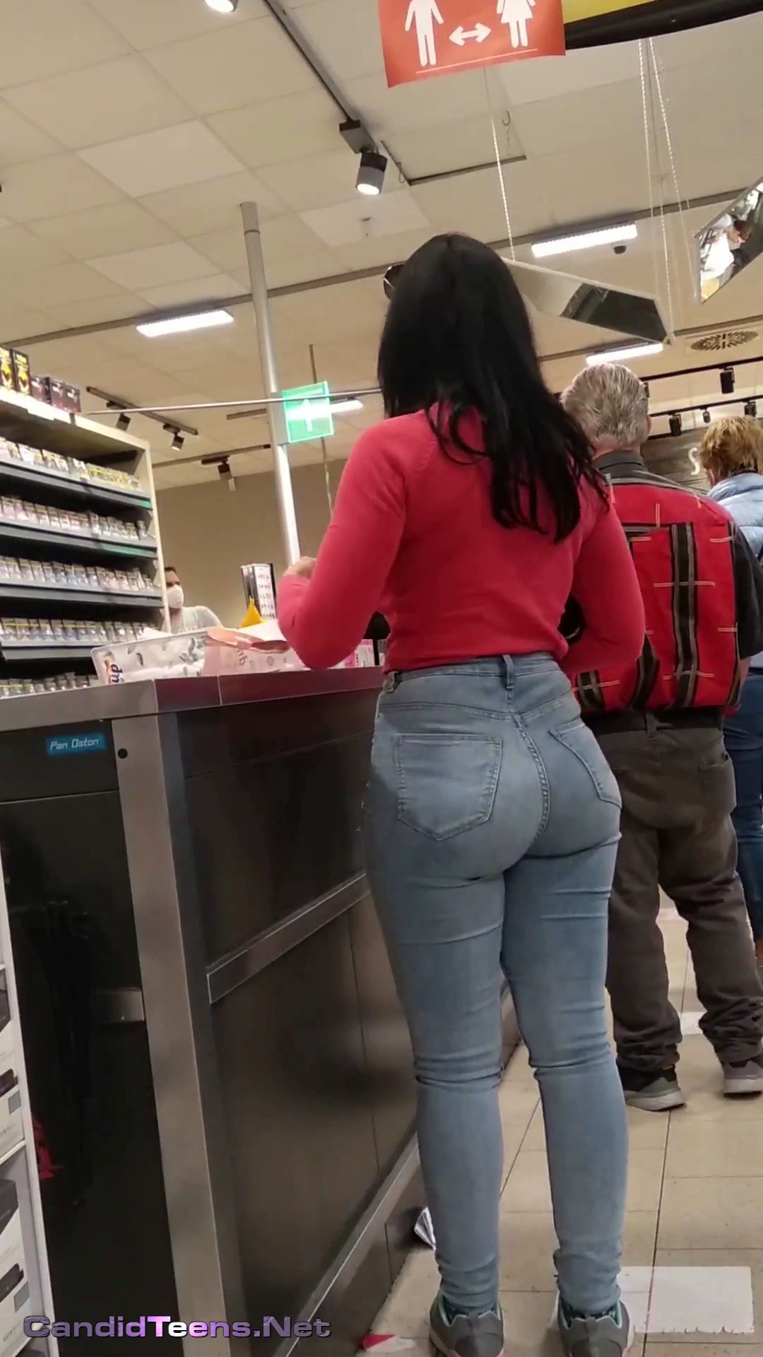 Tight Jeans Pulling Up Ass Creepshot Candid Teens