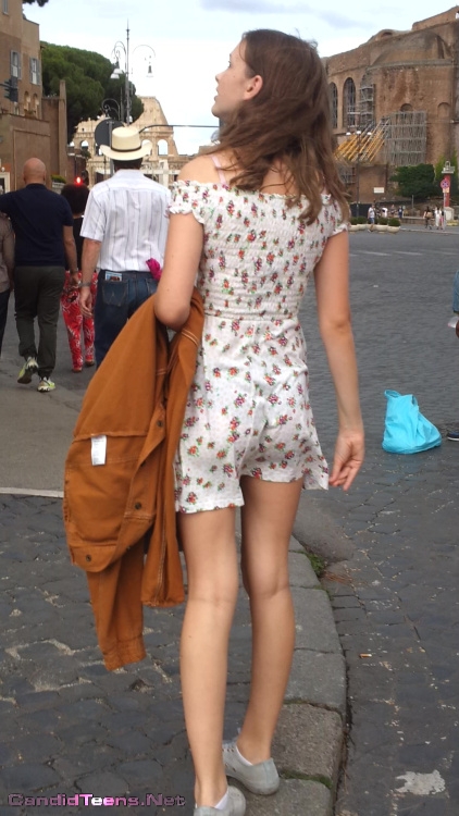 Busted Sexy Candid Girl In Short White Skirt Candid Teens
