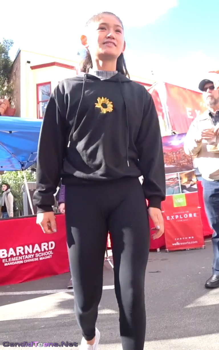 Dancing Asian girl cameltoe creepshot - Candid Teens