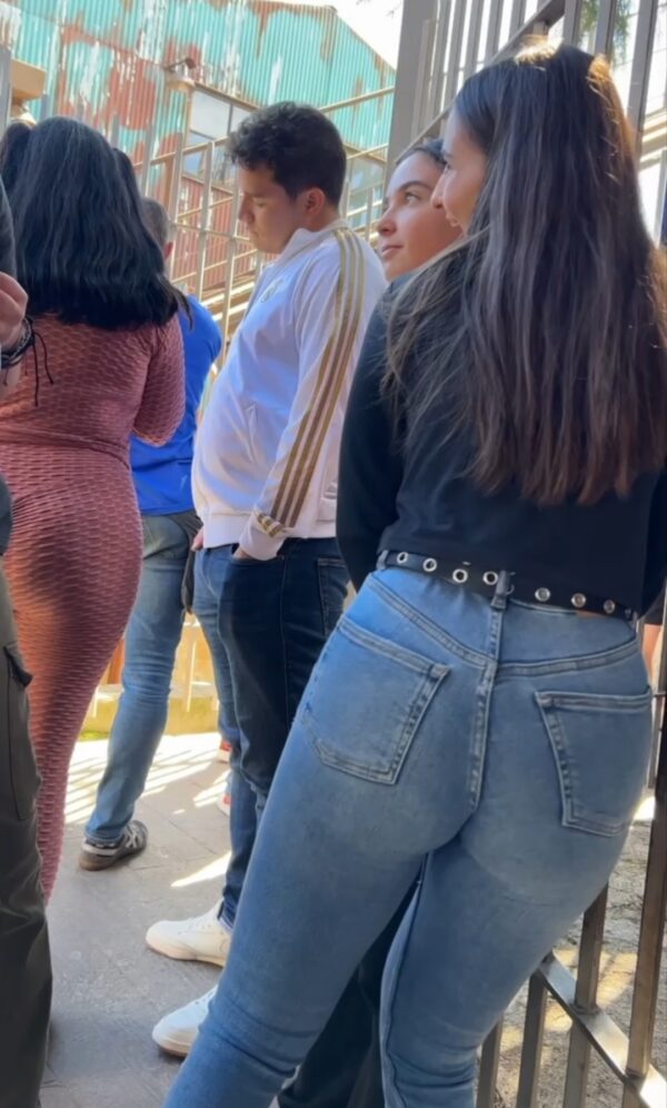 Candid Jeans Candid Teens